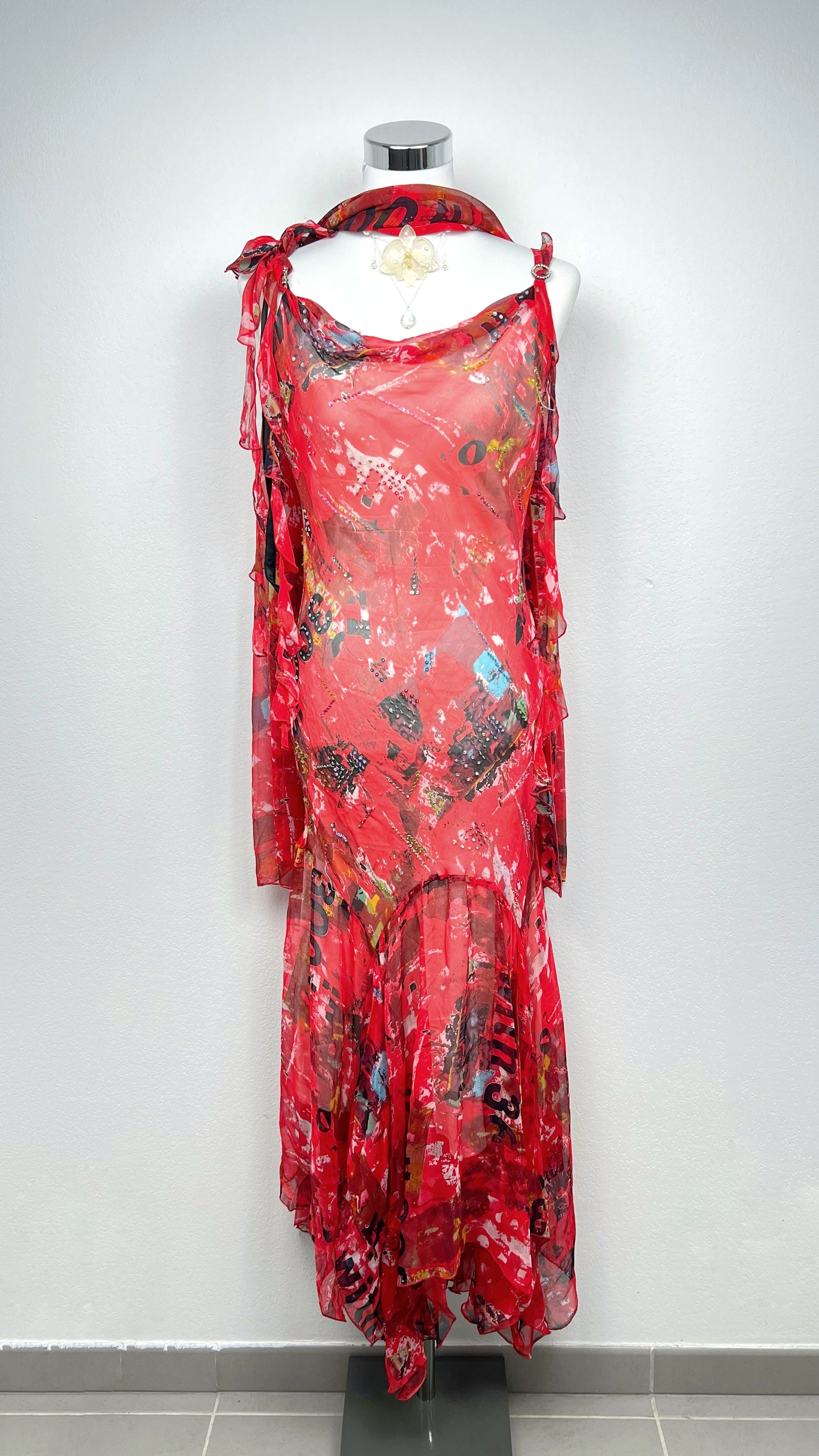 Crimson Chaos Dress – Rêverie Vintage